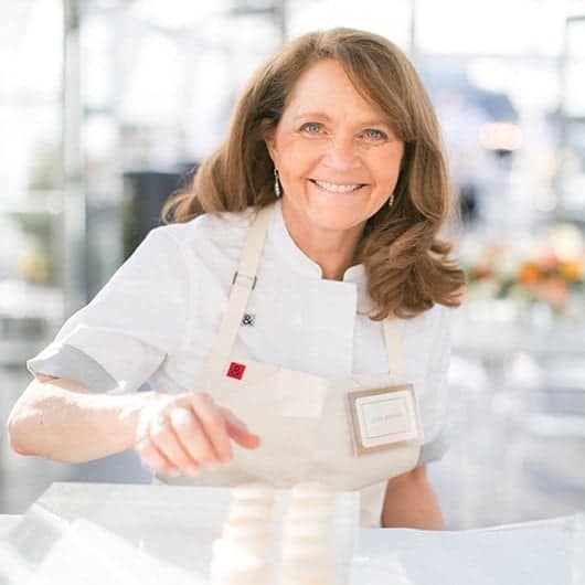 Dame Lisa Dupar - Les Dames d'Escoffier Seattle